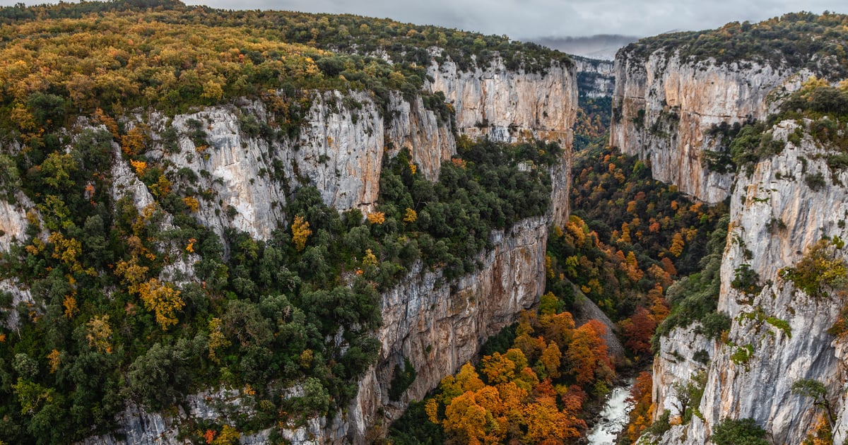 Bing Wallpapers for October 2025 - Spain