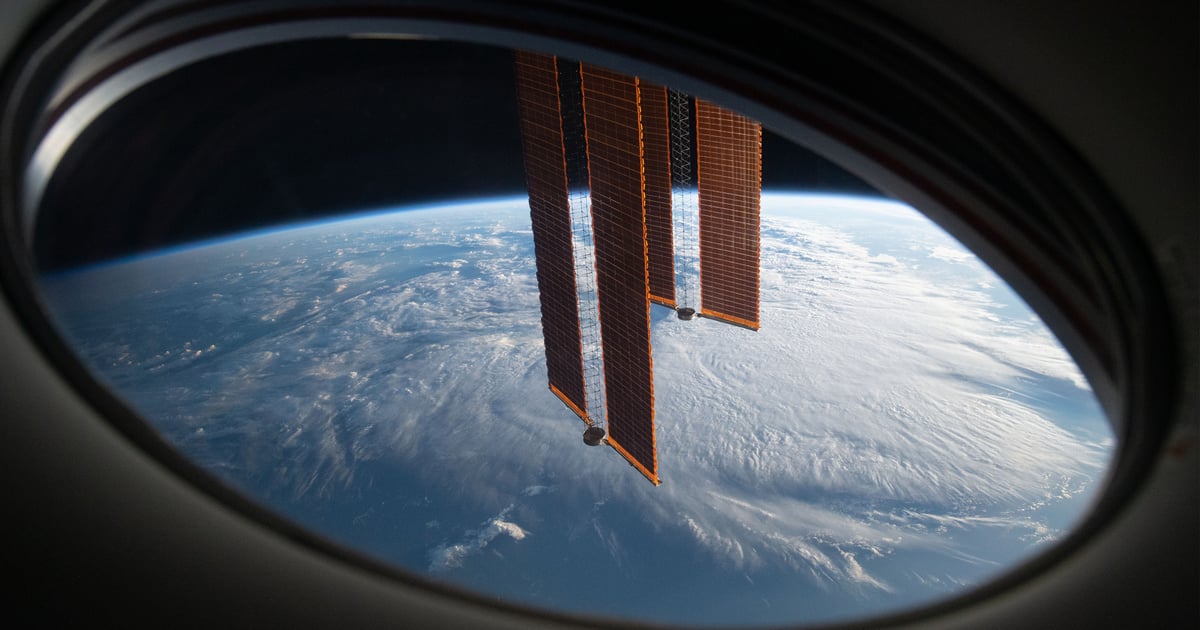 Bing Wallpaper - October 3, 2025 China